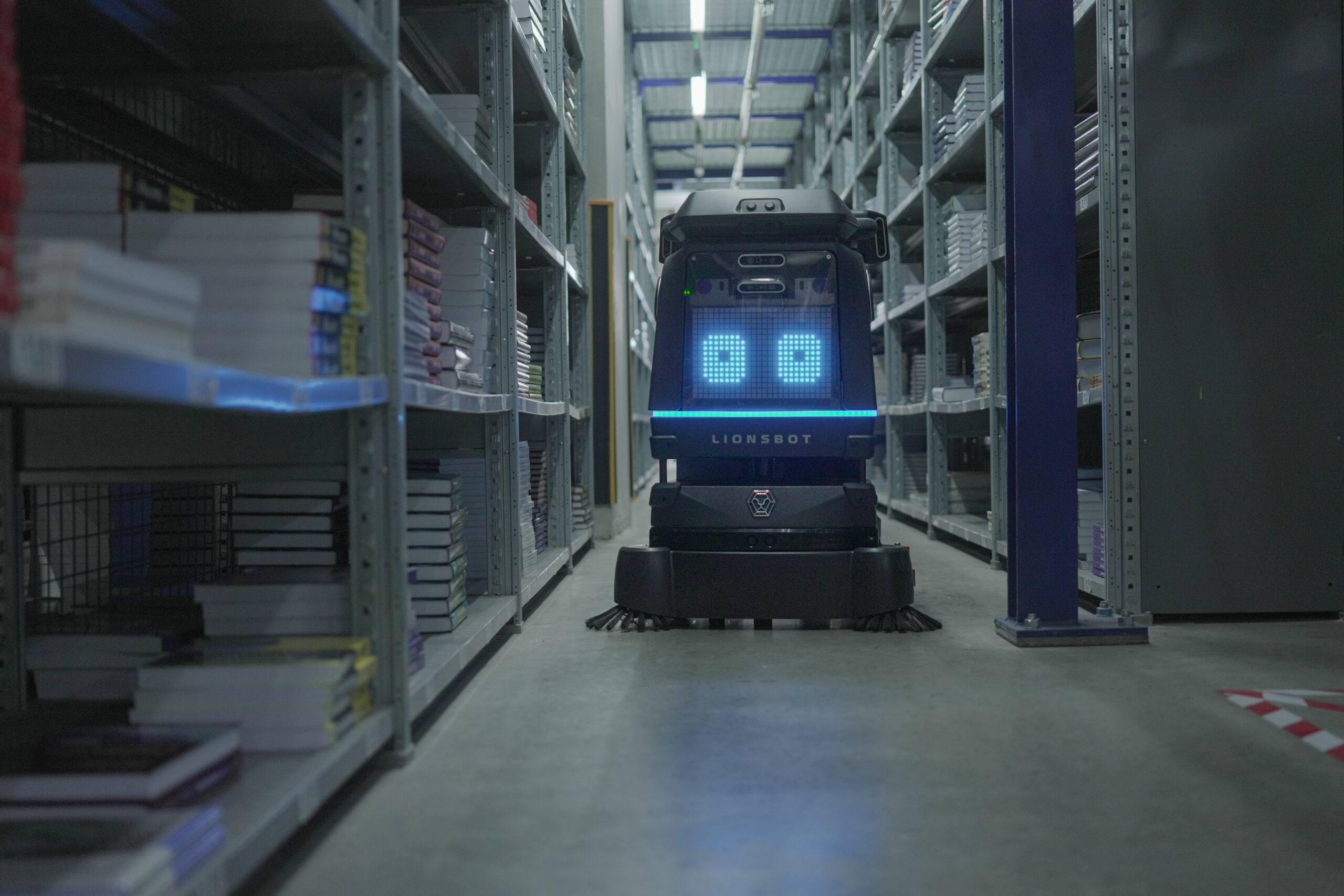 LionsBot R3 Scrub Pro - Pristine Group