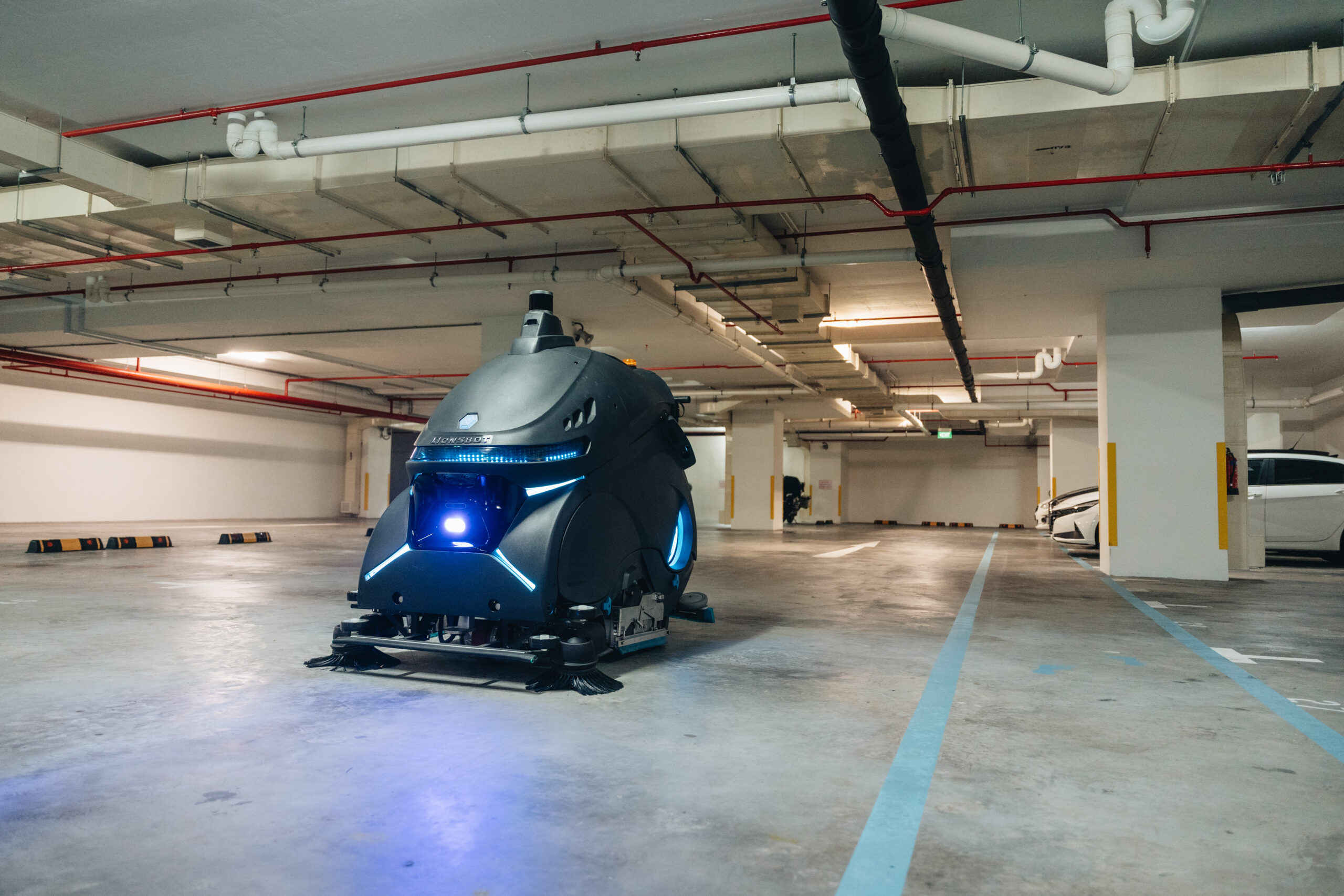 LionsBot R12 Rex CS - Pristine Group